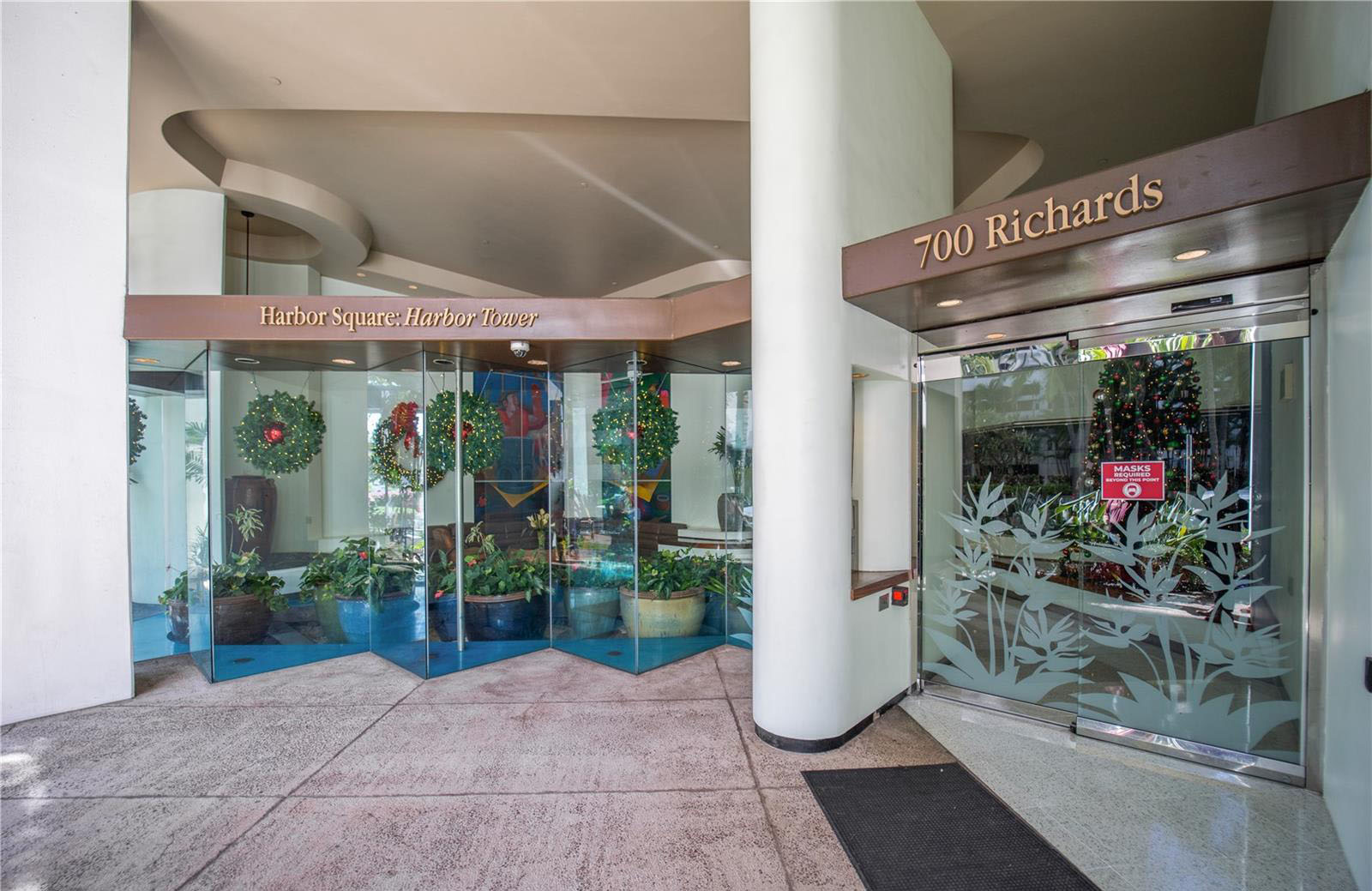 Harbor Square - Hawaii Condo Source