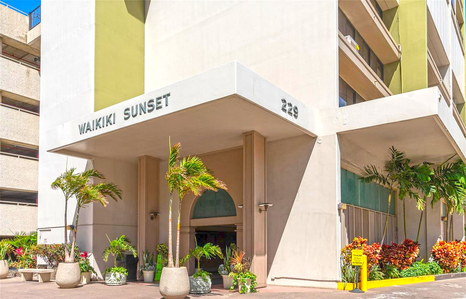 Waikiki Sunset - Hawaii Condo Source